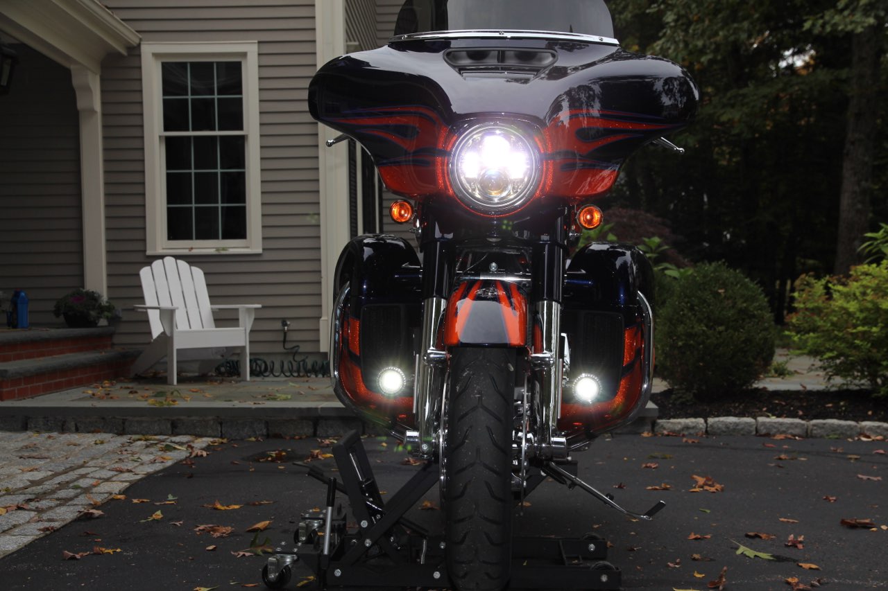 Media | MotoLight
